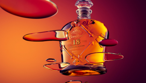 CROWN ROYAL AGED 18 YEARS EXTRA RARE